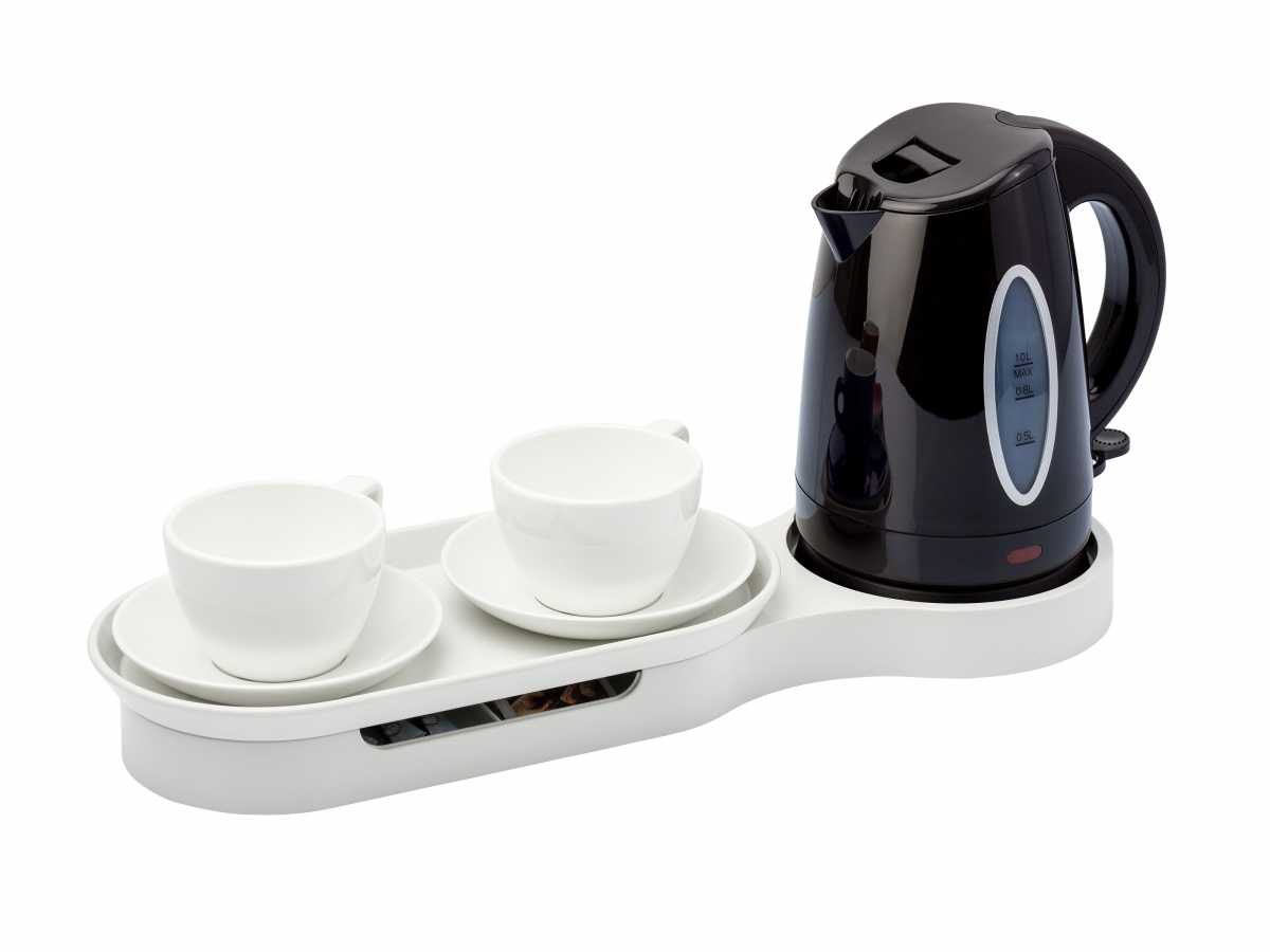 BENTLEY Magenta ABS Welcome Tray with 1 lt. Meline Plus Kettle